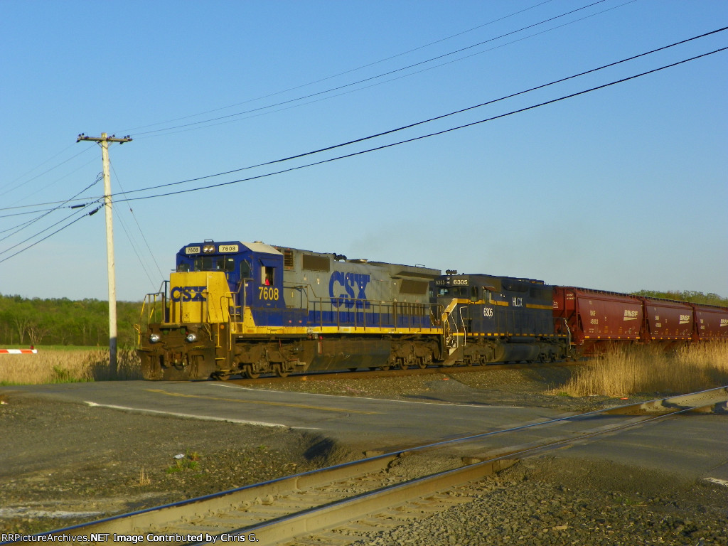 CSX 7608 with Rare HLCX Power (6305)